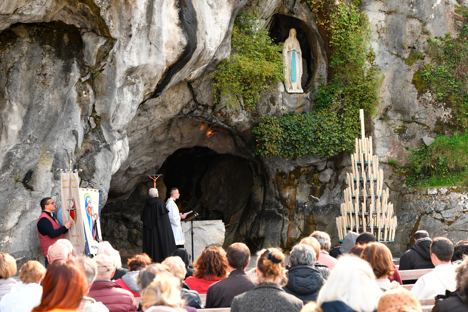 LES ASSISES À LOURDES: LE PÈLERINAGE SE PRÉPARE… ET LES PHOTOS SONT EN ...